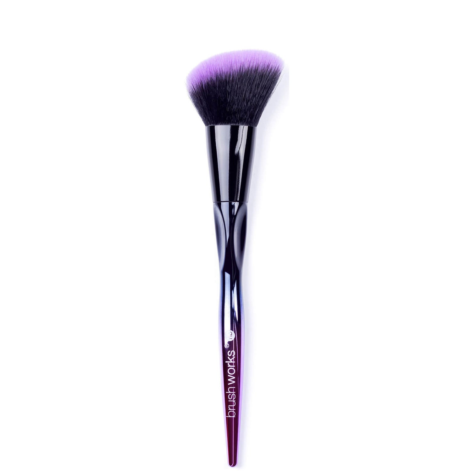 brushworks HD Angled Contour Brush - LOOKFANTASTIC