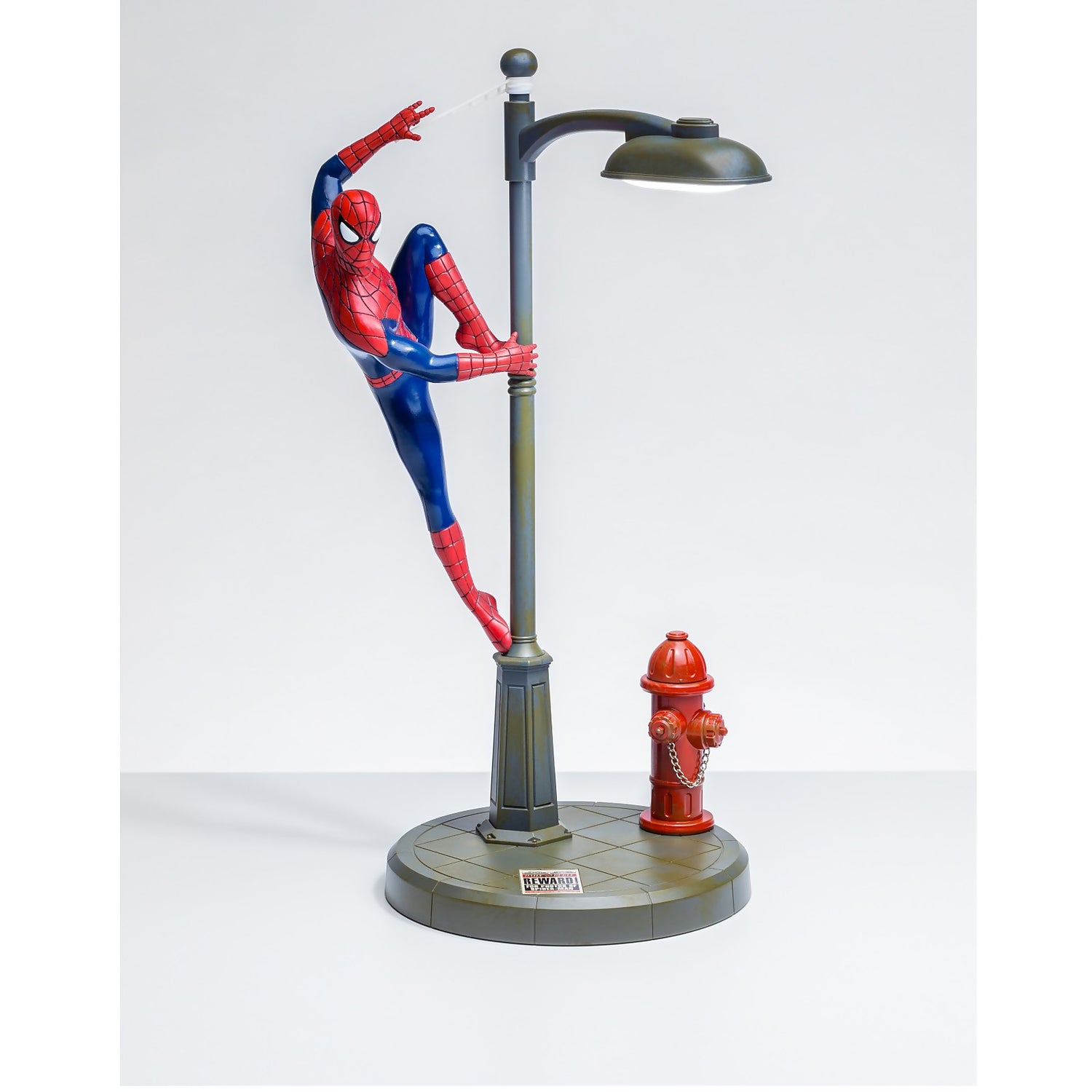 Spiderman Lights Spider Man: Homecoming Costume Gadgets Revealed