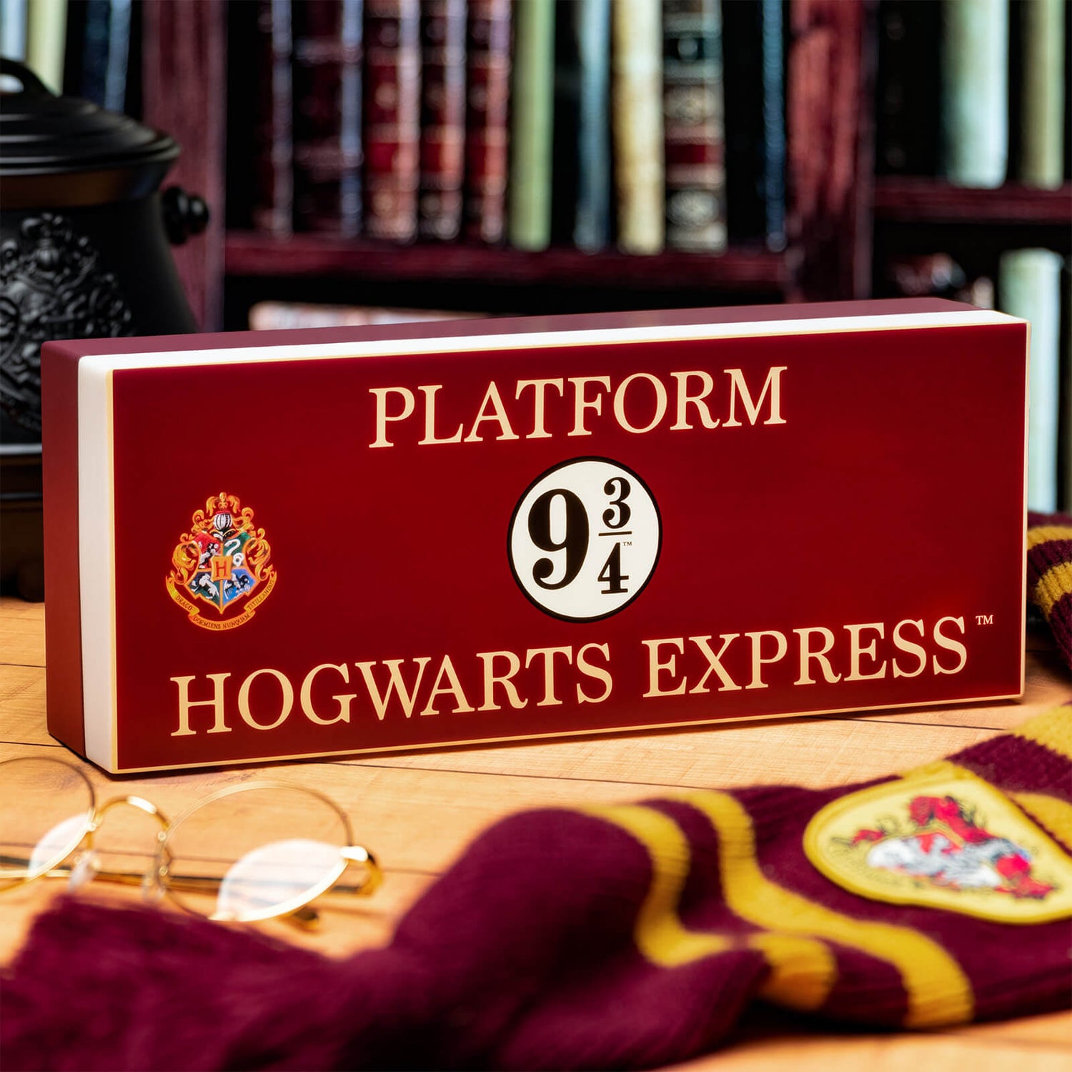 Harry Potter Hogwarts Express Logo Light Traditional Gifts - Zavvi UK