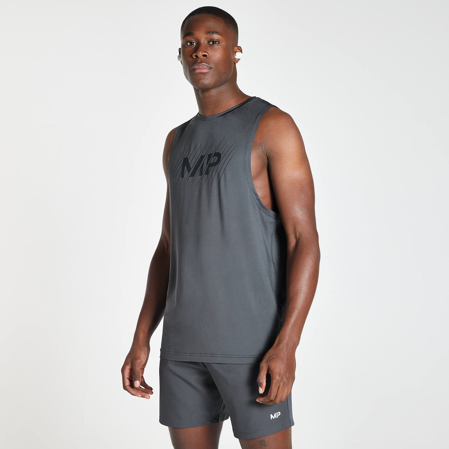 MP Men's Singles Day Essentials Training Tank Top - Gun Metal