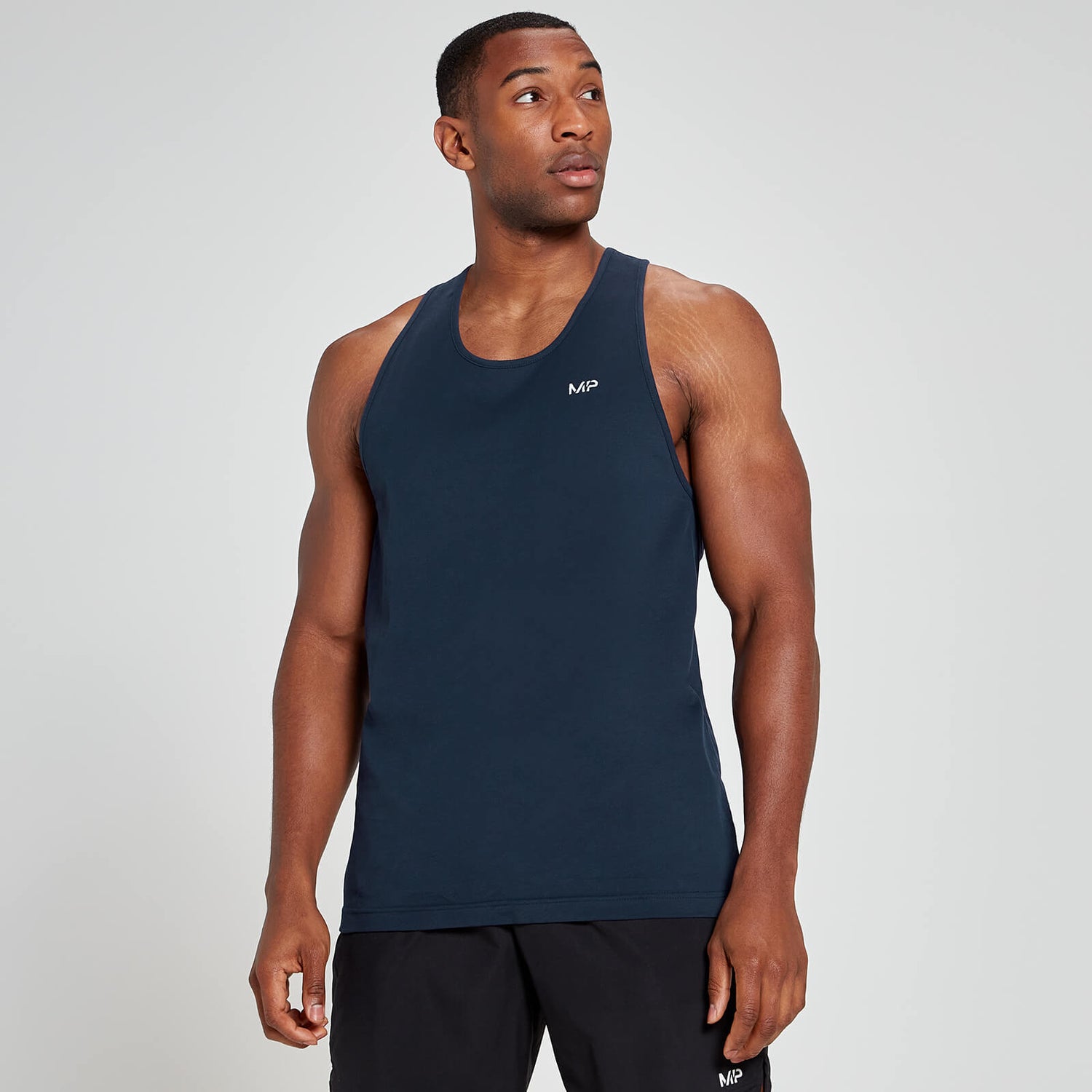 MP Men's Rest Day Stringer Vest - Navy | MYPROTEIN™