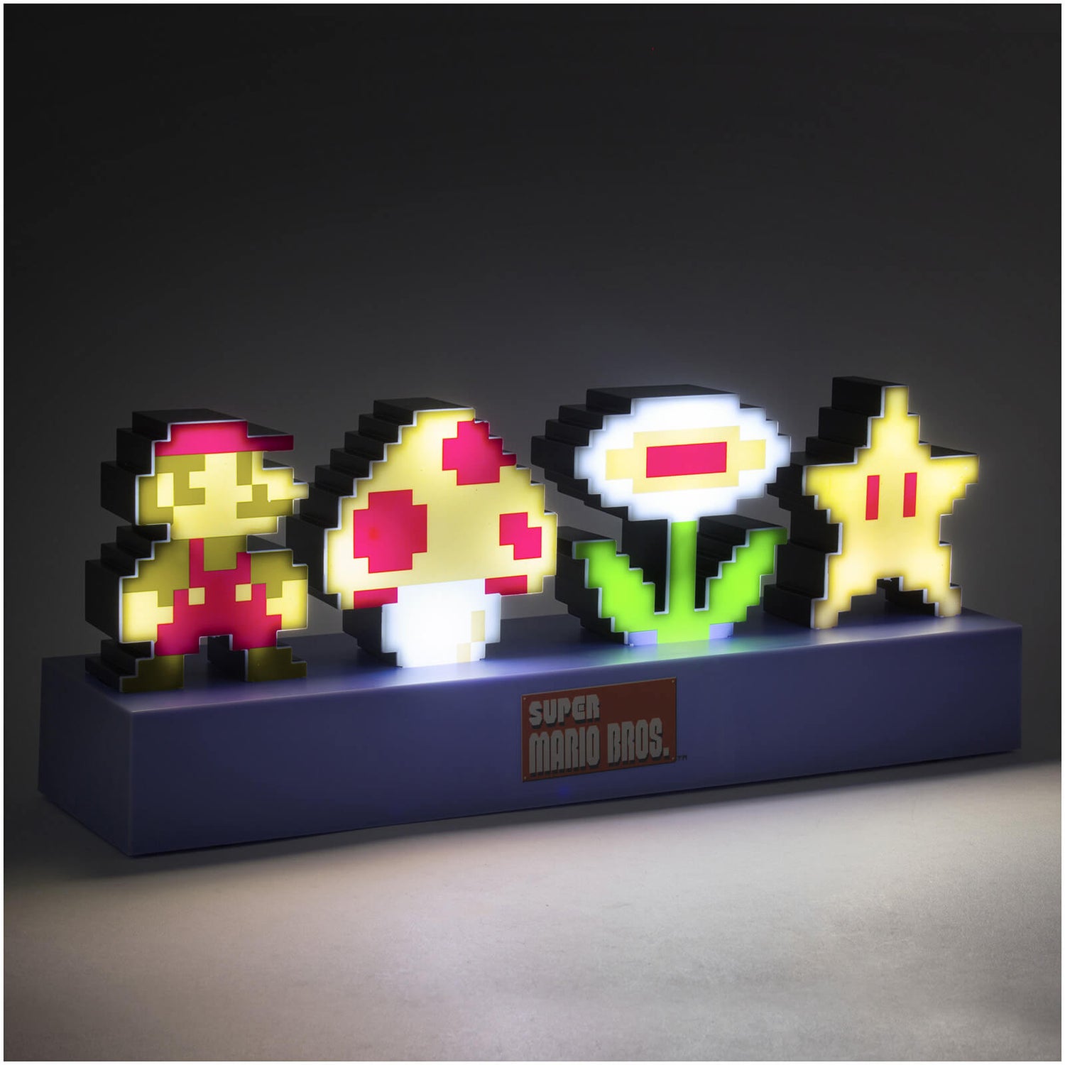 Nintendo Super Mario Bros Icons Light Gifts - Zavvi UK