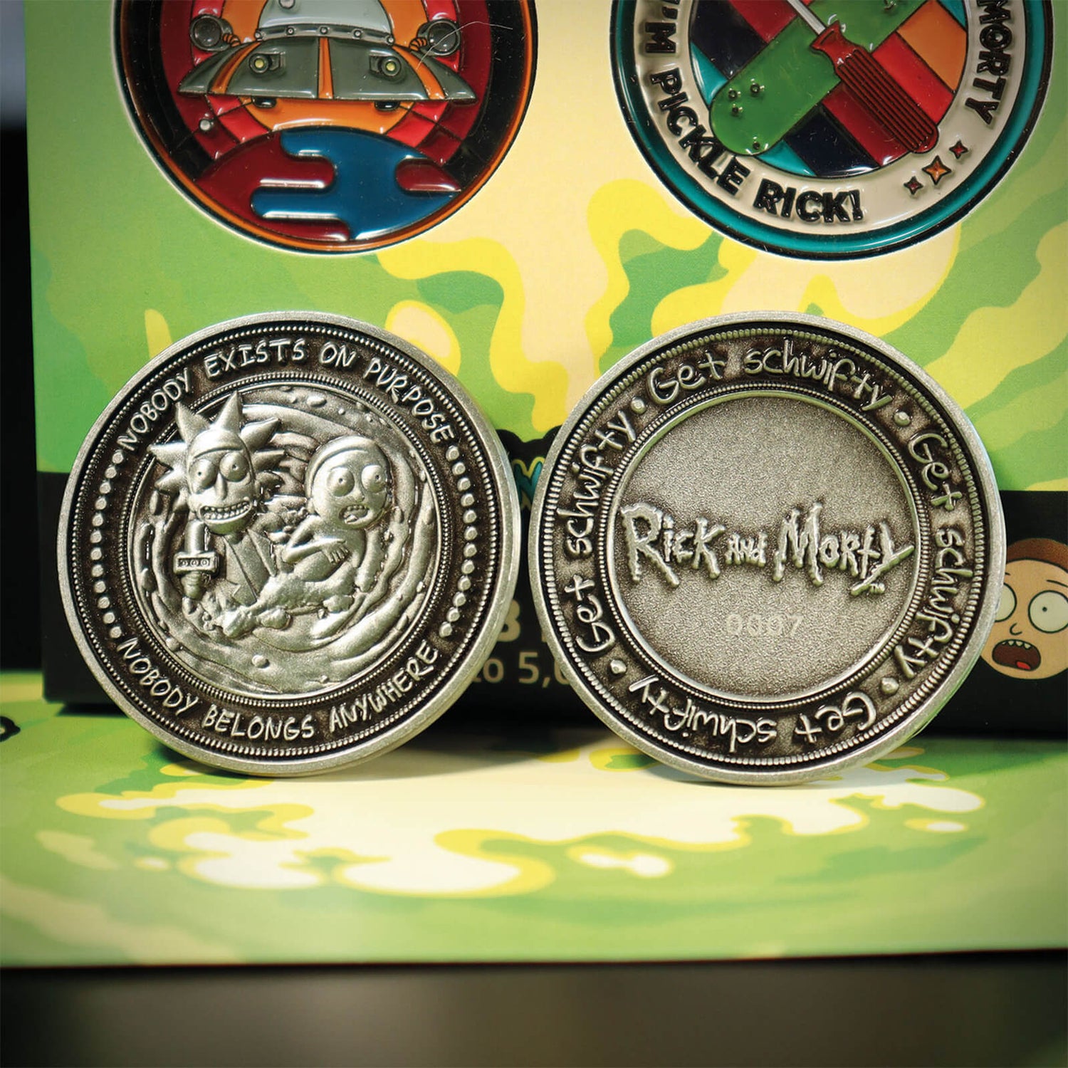 Dust! Ricky & Morty Limited Edition Collectible Coin Merchandise - Zavvi US