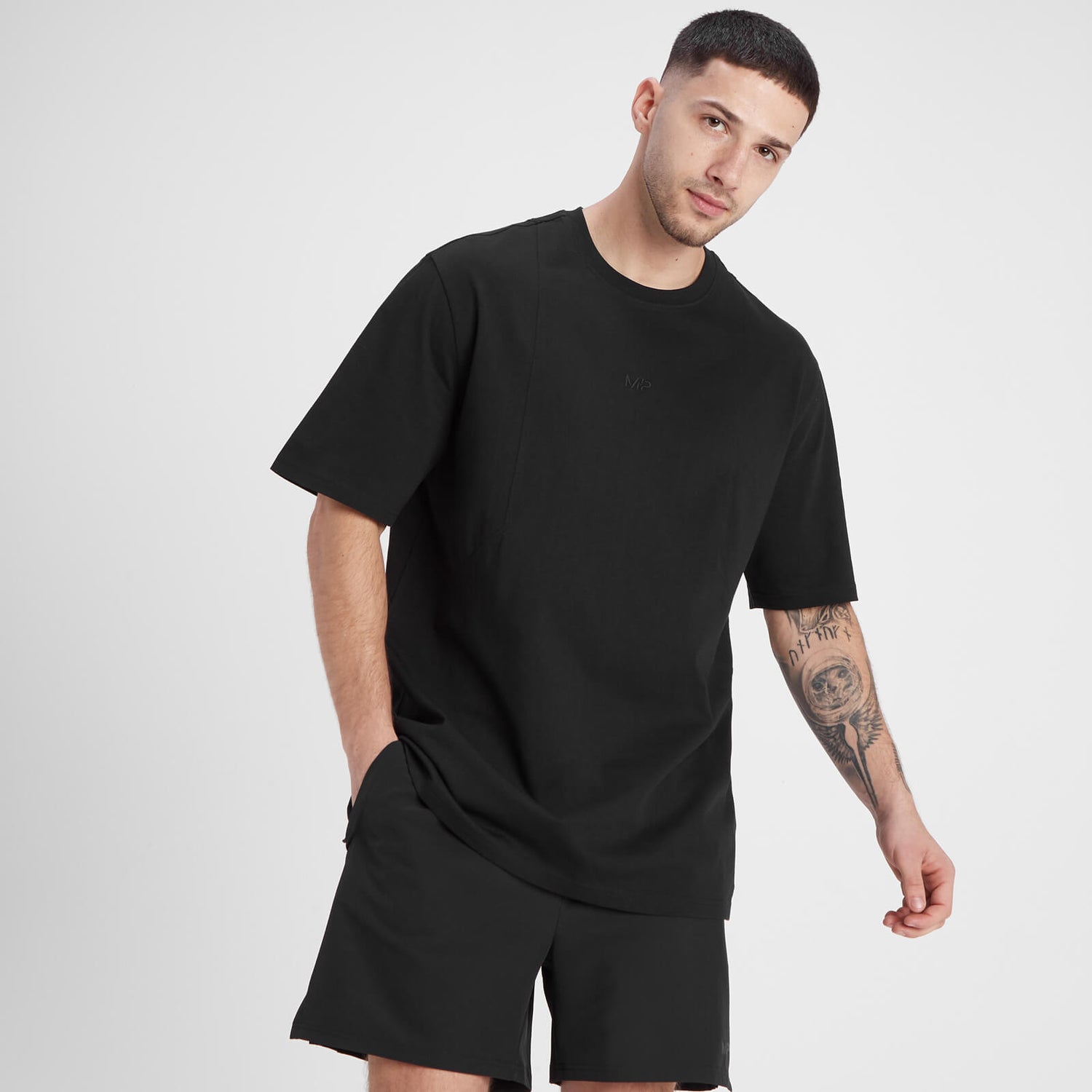 MP Men's Adapt Oversized T-Shirt - Black | MYPROTEIN™