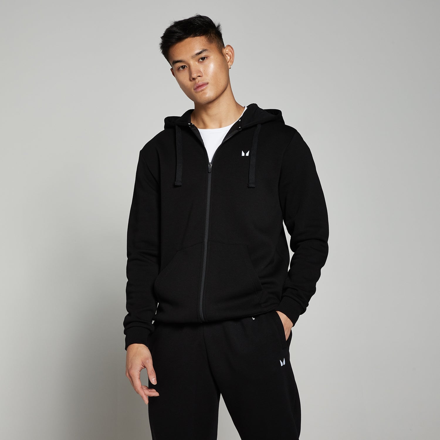 MP Men's Rest Day Zip Through Hoodie – Black | MYPROTEIN™