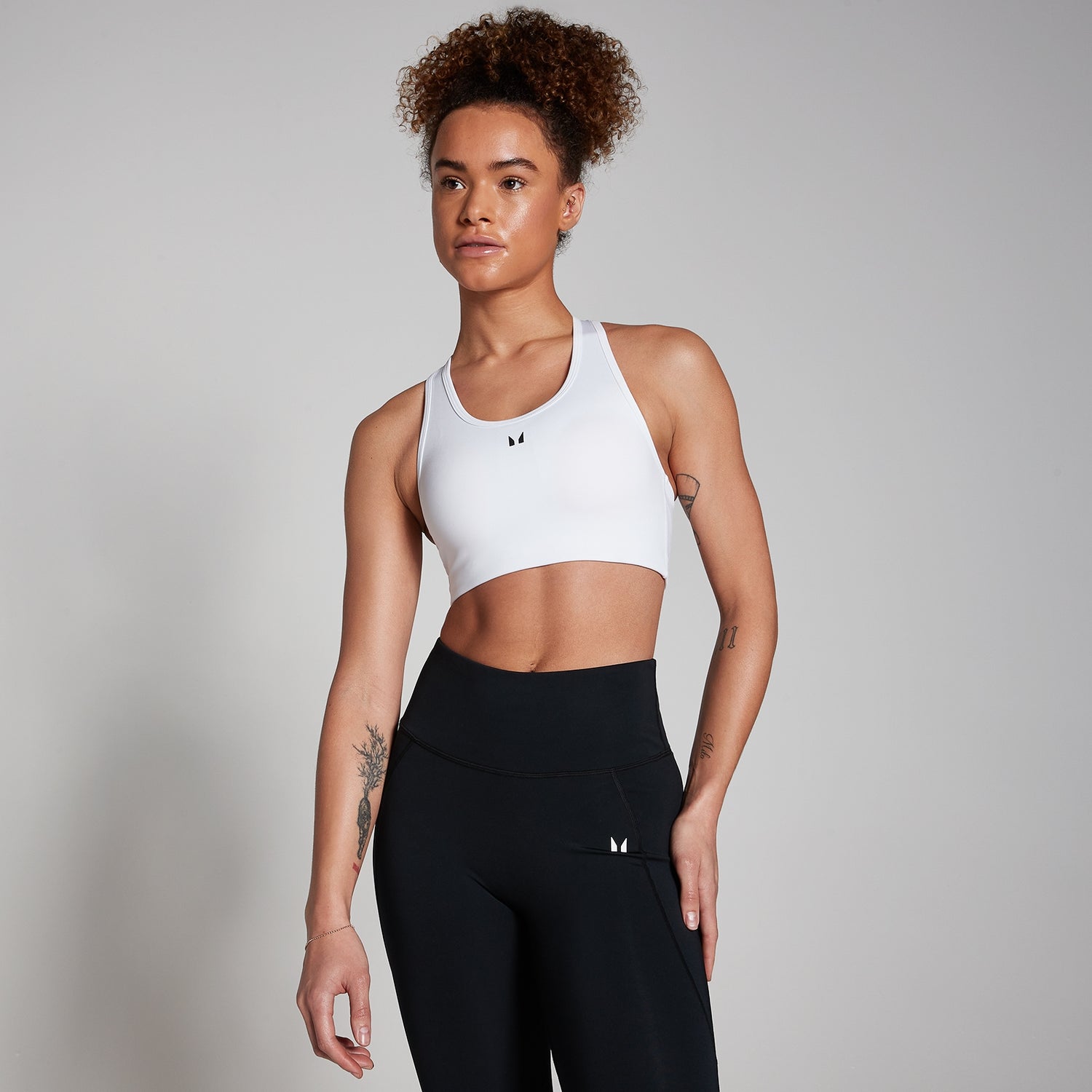 MP Women's Training Racerback Sports Bra - White | MYPROTEIN™