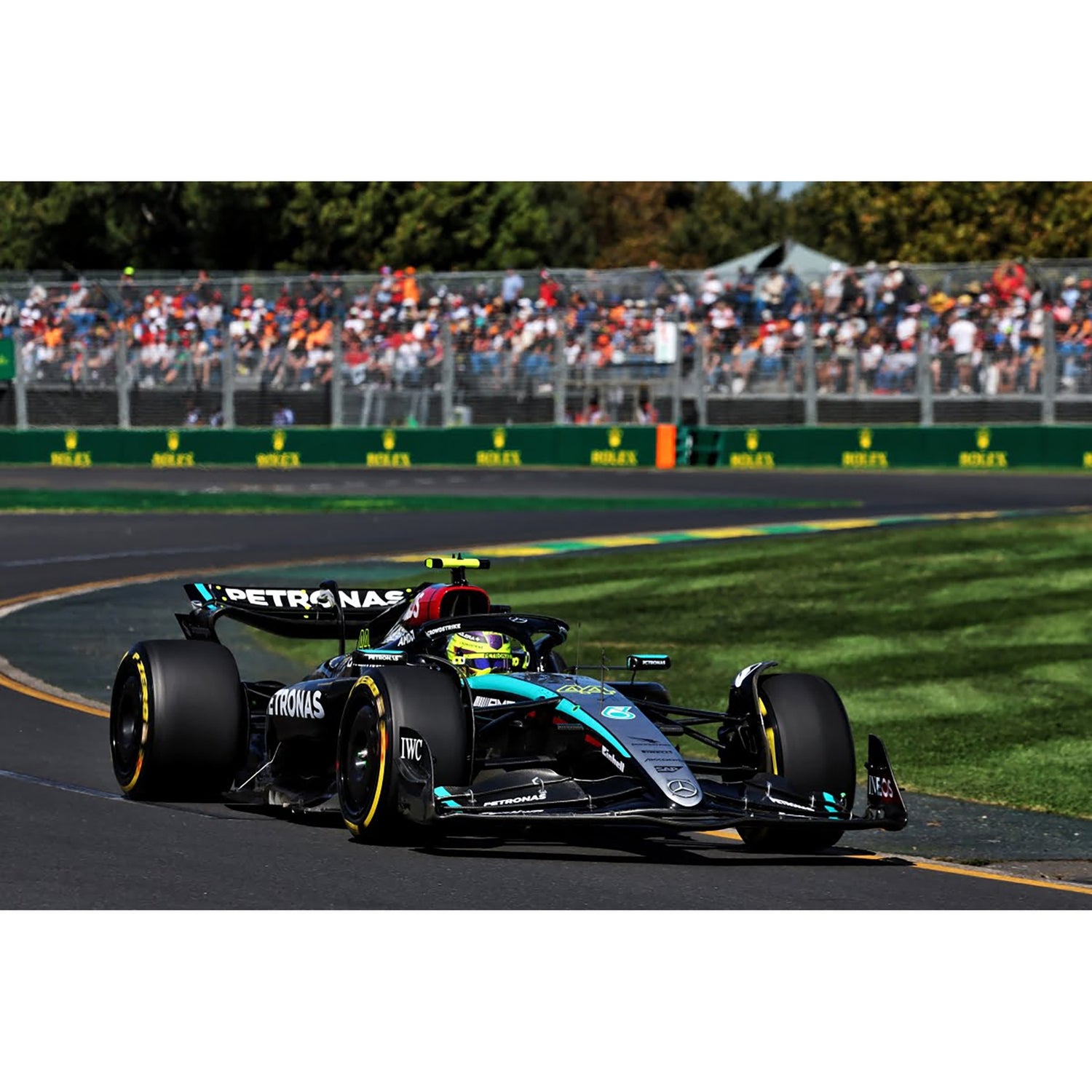 Minichamps 1:18 MercedesAMG Petronas Formula One Team F1 W15 E ...