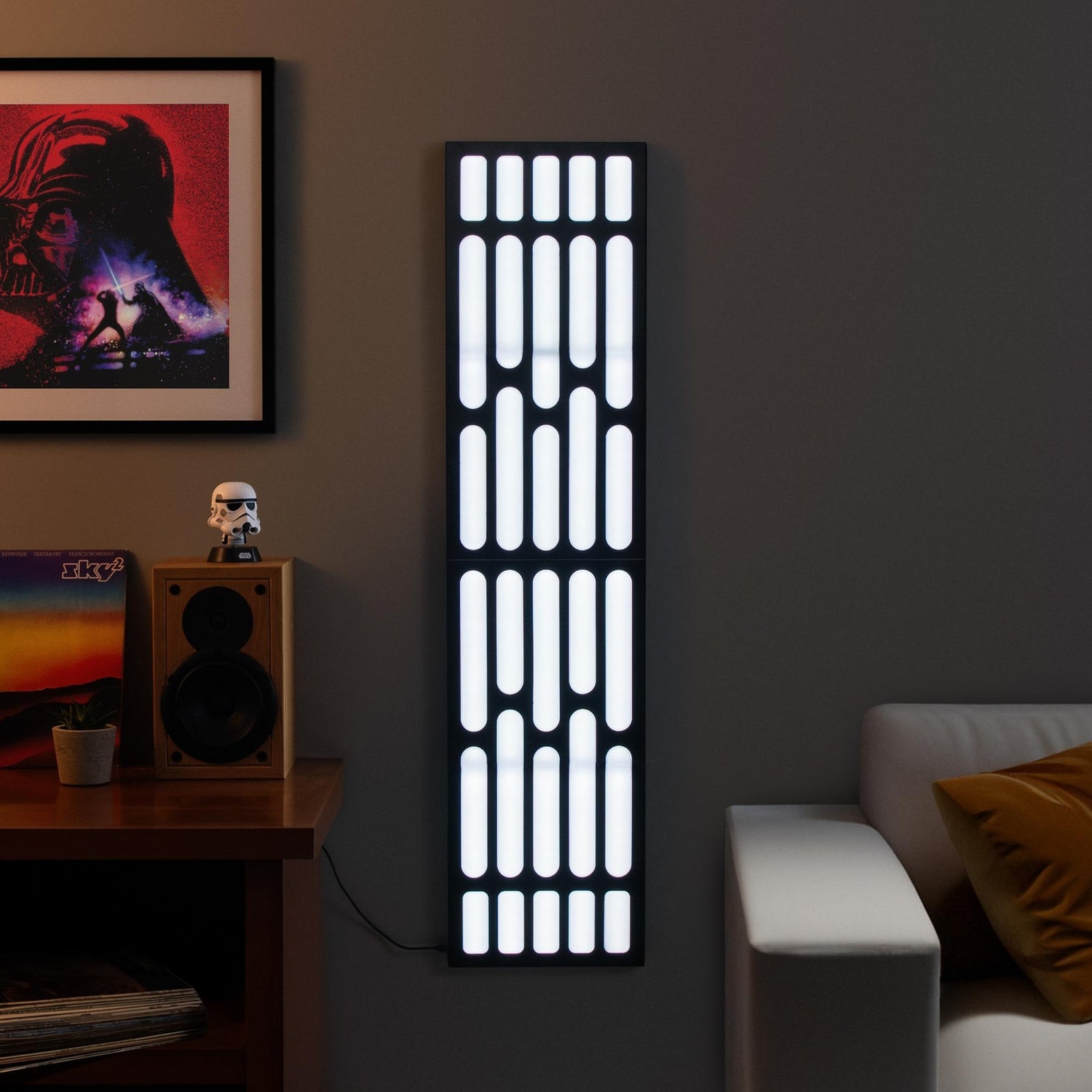 Star Wars Death Star Wall Panel Light Gifts - Zavvi UK