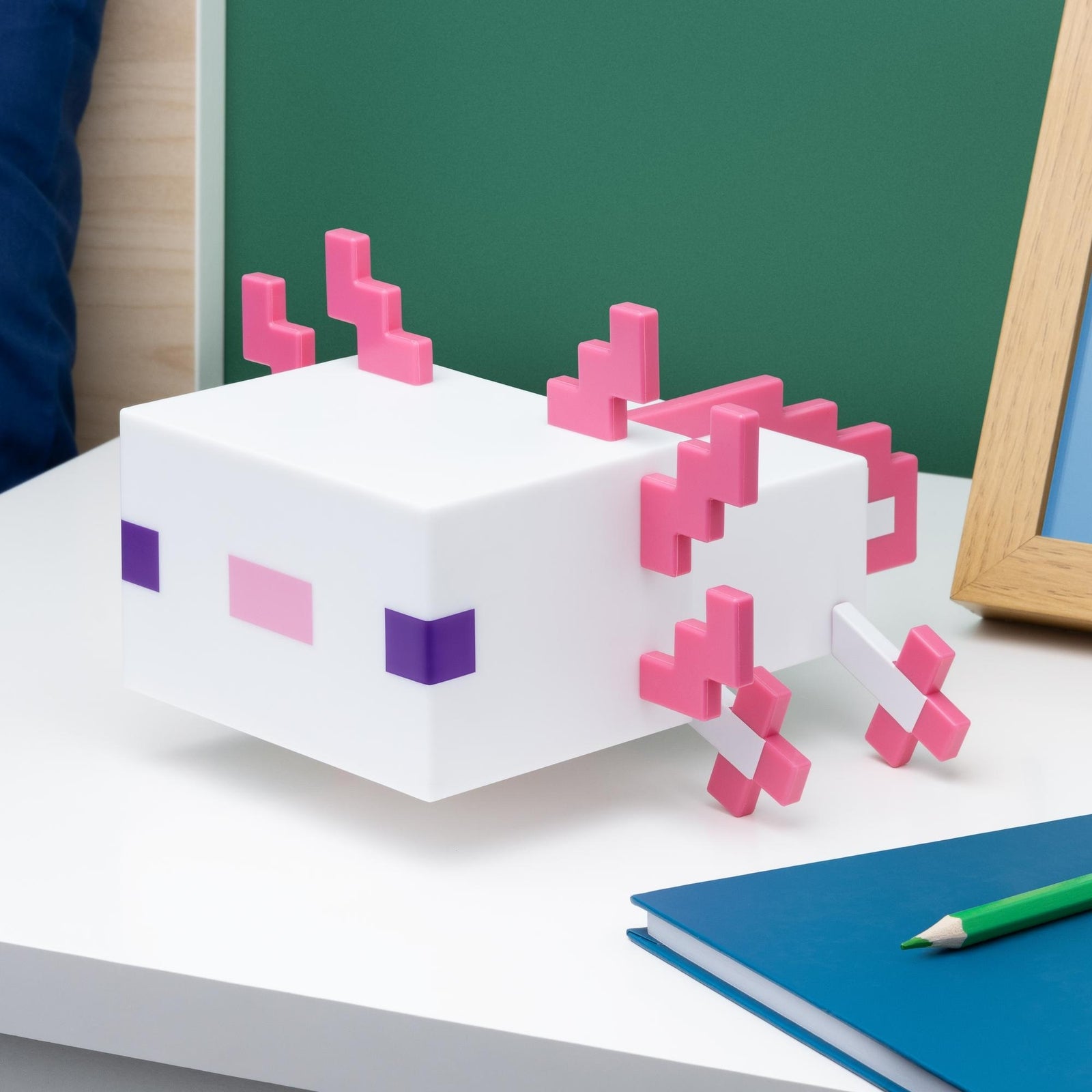 Minecraft Axolotl Light Gifts - Zavvi US