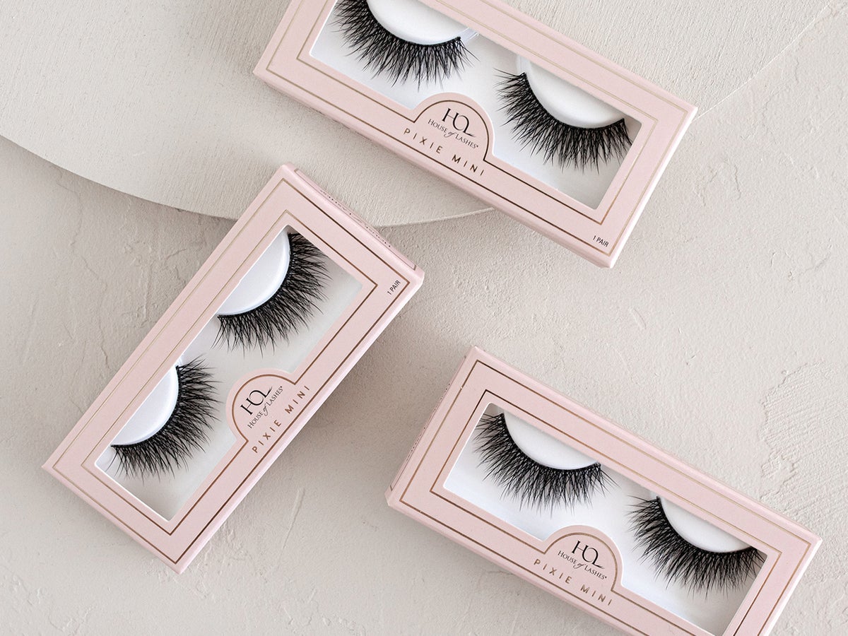 Hous of lashes store