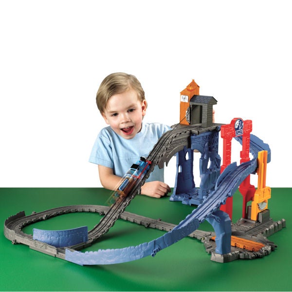 Thomas the Tank Engine Take and Play Great Quarry Climb Playset Toys ...