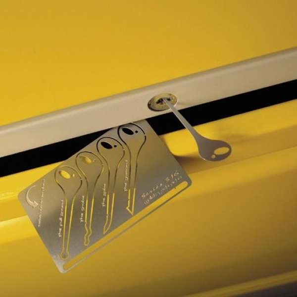 Touch of Ginger: Wallet Lock Picks - IWOOT UK