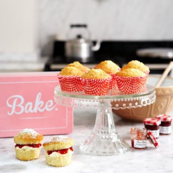 Bake Tin Set - Mini Victoria Sponges - IWOOT UK