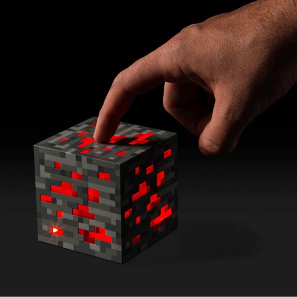 Minecraft Light-Up Redstone Ore Merchandise - Zavvi UK