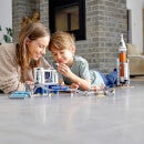 LEGO City: Deep Space Rocket and Launch Control Set (60228) Toys - Zavvi UK