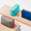 grüum Loop Recycled Ocean Bound Plastic Washbag - Aqua Κριτικές ...