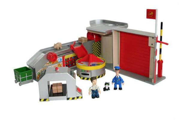 Postman Pat Deluxe Sorting Office Playset Toys | Zavvi.de