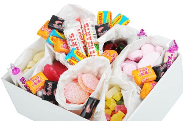 Goody Box Old School Sweets Hamper Parties - Zavvi UK