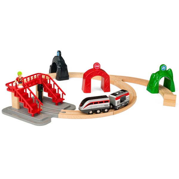 BRIO World - Smart Tech Railway Engine Set with Action Tunnels - IWOOT UK