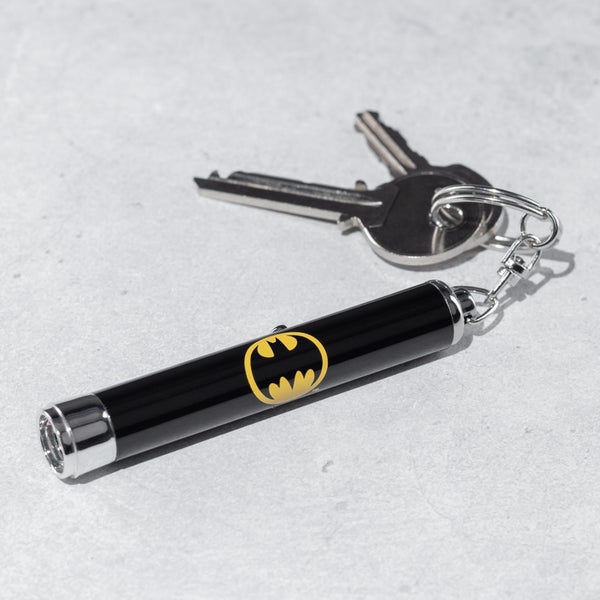 DC Comics Batman Projection Torch V4 Gifts - Zavvi US