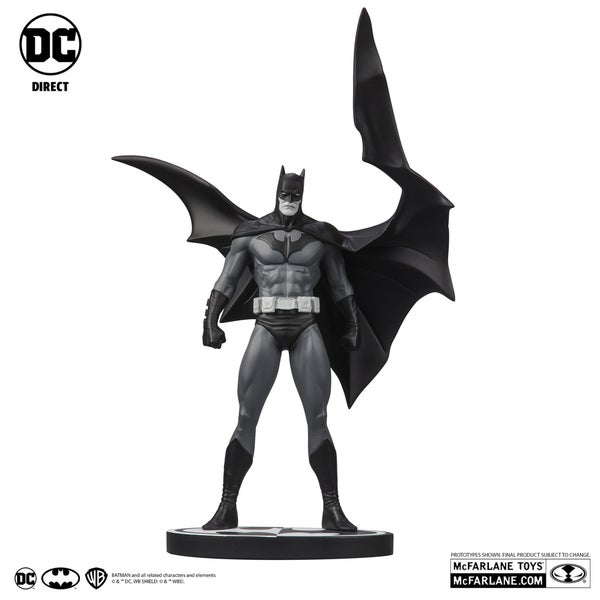 DC Direct Batman Black & White Batman By Jorge Jimenez 1:10th Scale ...