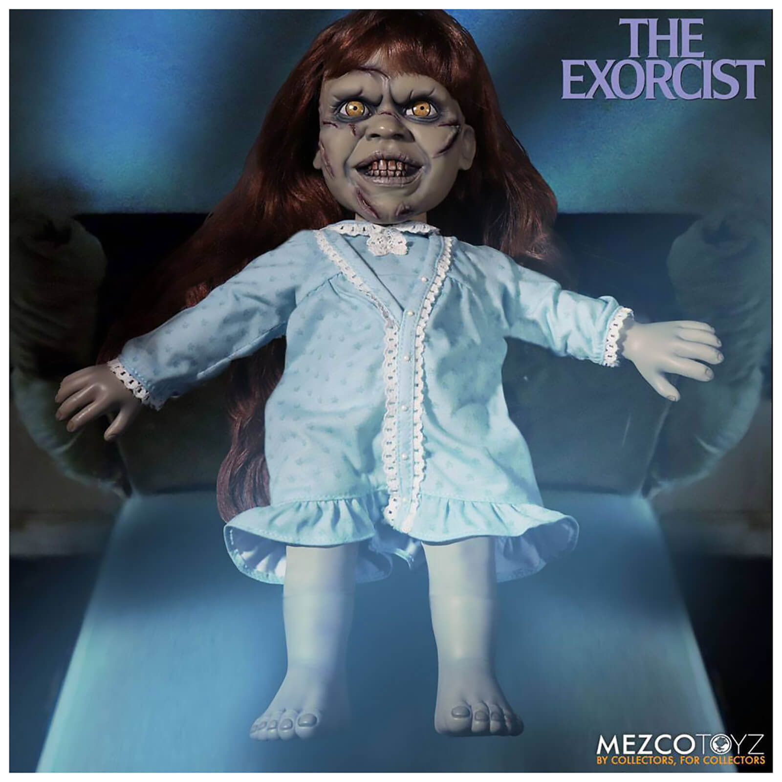 Mezco The Exorcist Mega Scale Figure with Sound | Zavvi UK