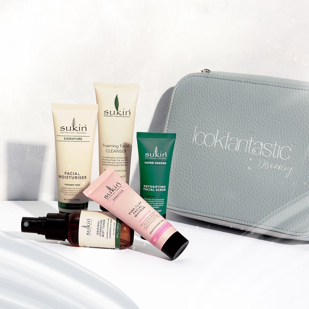 Sukin LOOKFANTASTIC Discovery Bag (Worth over £19) | LOOKFANTASTIC