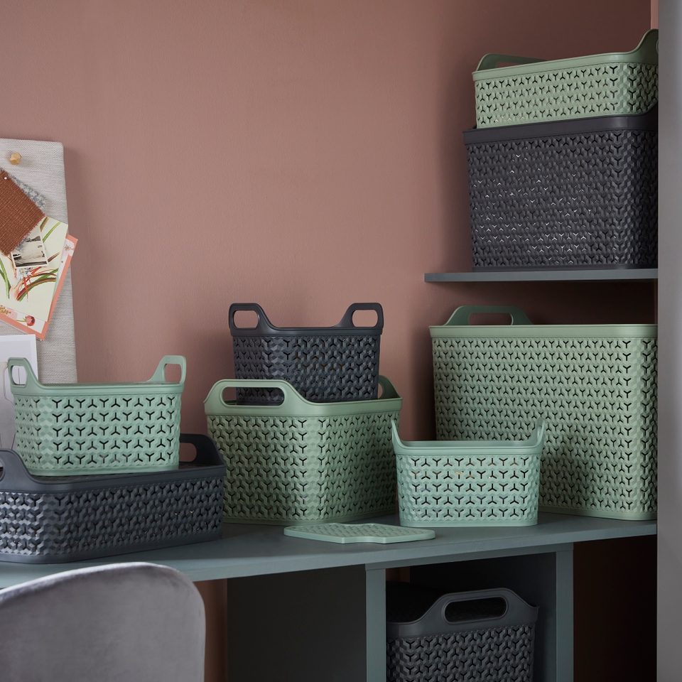 Small Urban Storage Basket with Lid - Graphite | Homebase