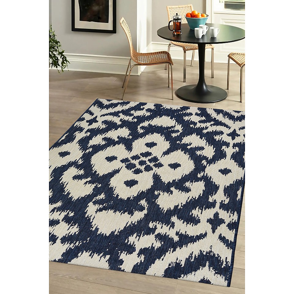 Indoor Outdoor Ikat Rug - Navy - 160x230cm | Homebase