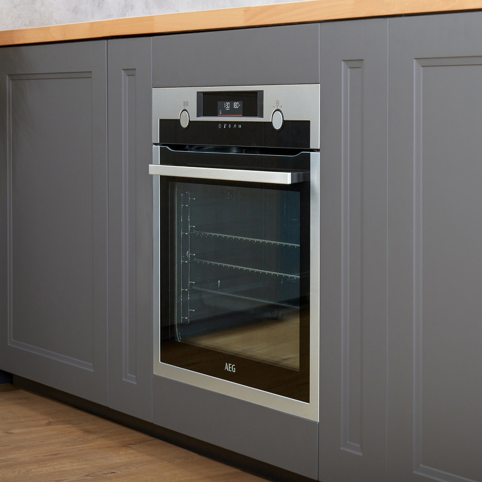 AEG Steambake BPE556060M Built In Electric Single Oven - Stainless ...