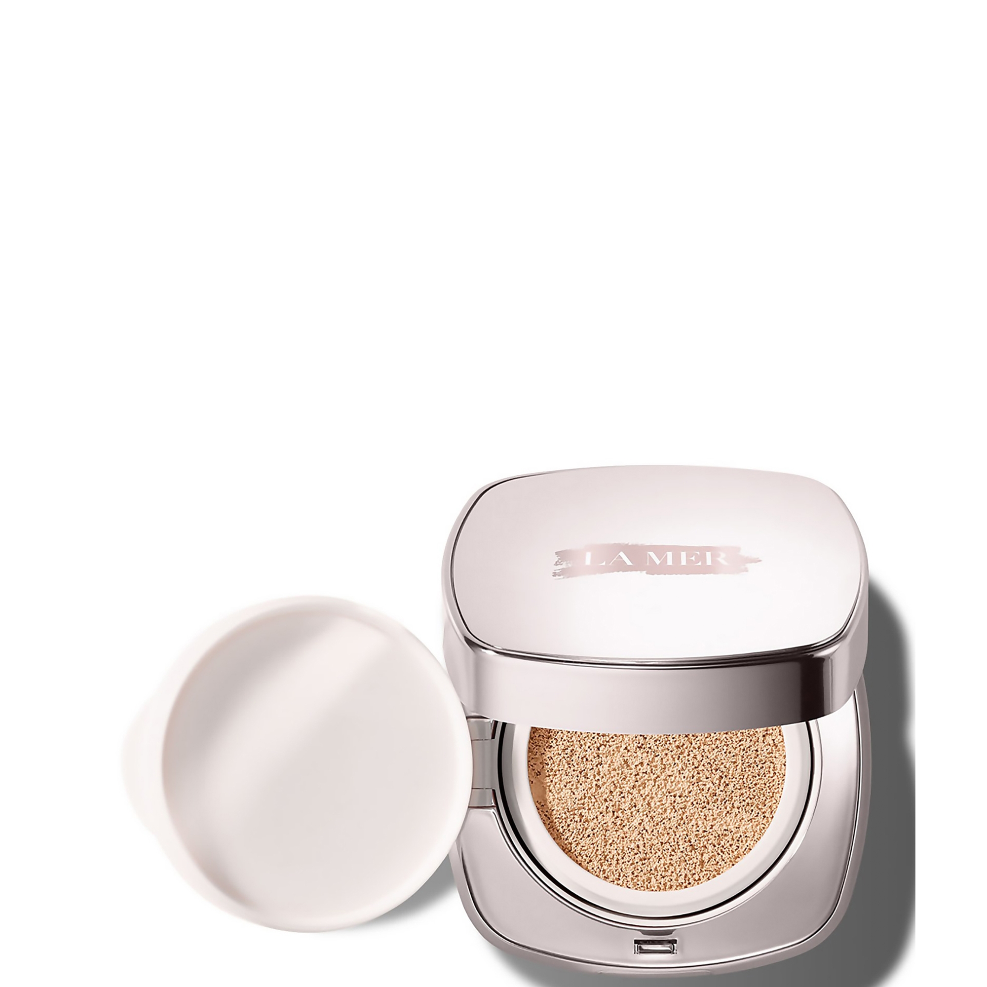 La Mer Cushion Compact Foundation - 33 Warm Bisque | Cult Beauty