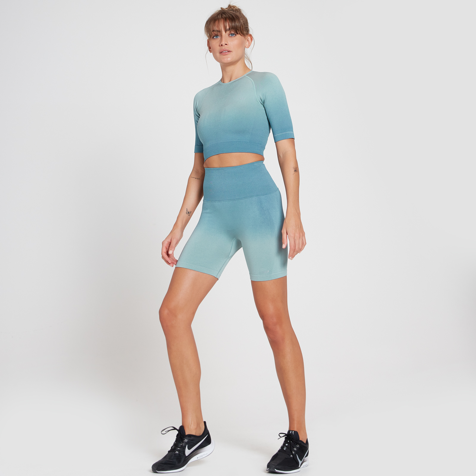 Women's Gym Crop Tops | Shop Sports Crop Tops | Myprotein