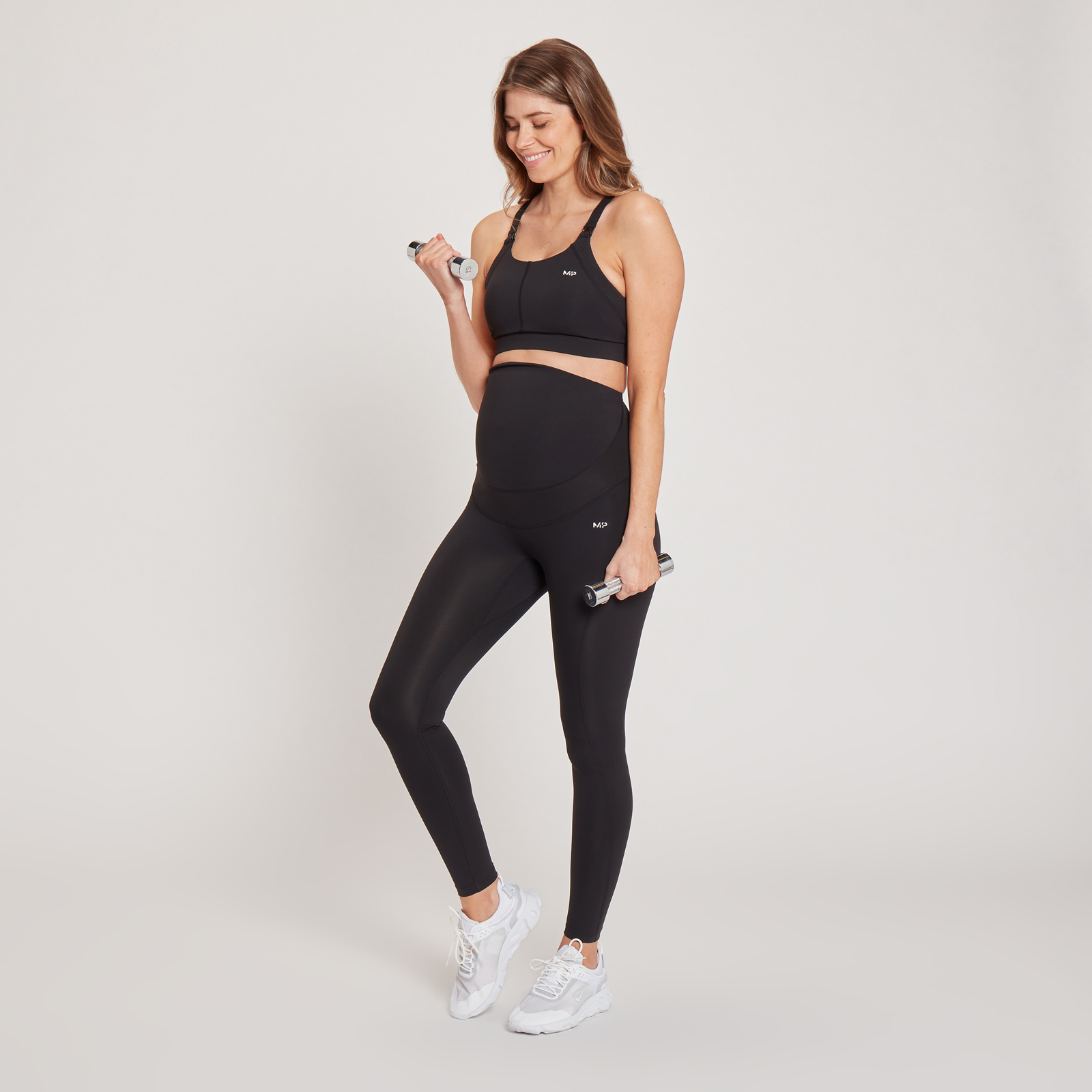 MP Women's Maternity/ Nursing Sports Bra - Navy | Myprotein UK