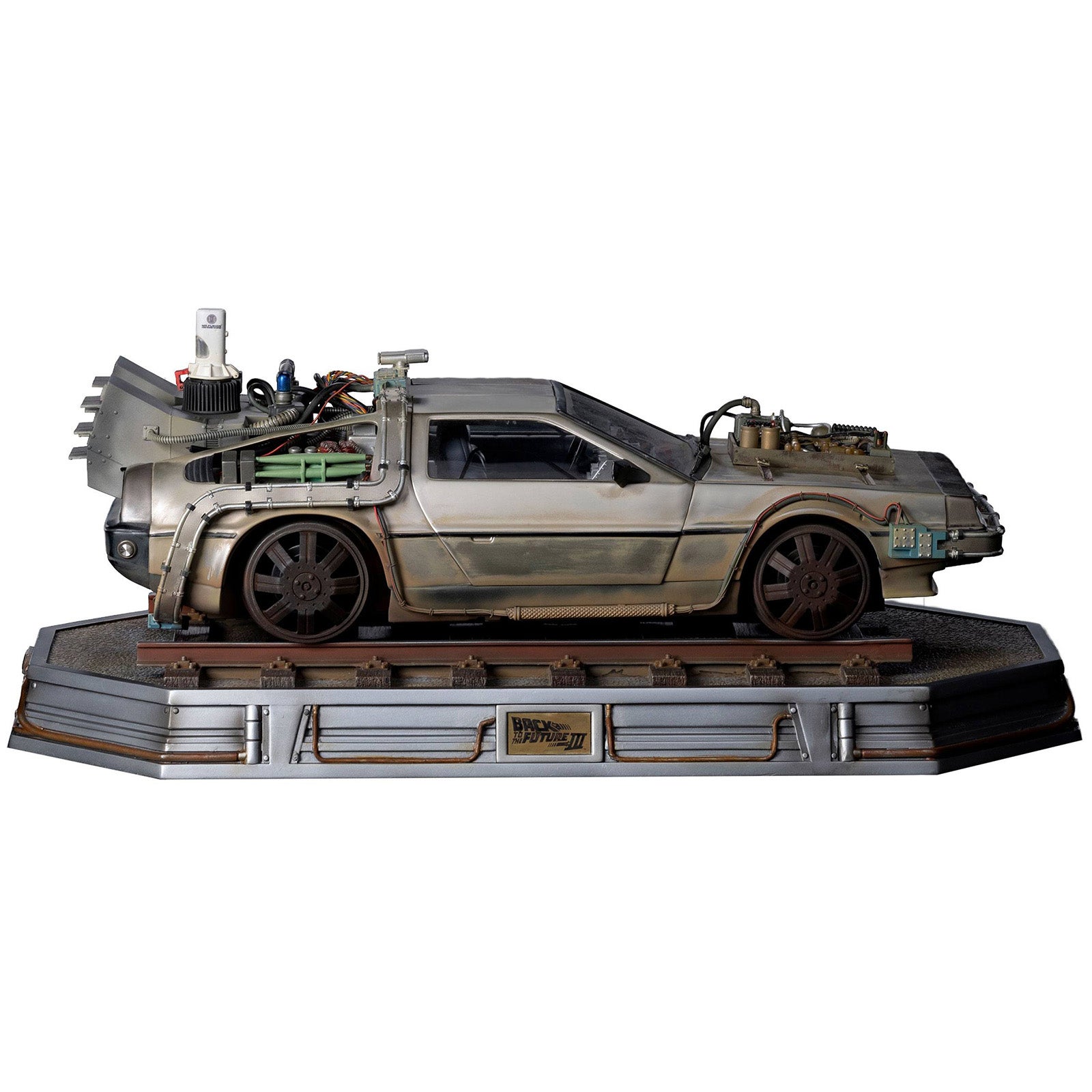 Iron Studios Back to the Future Part III 1/10 Art Scale Figure Delorean III