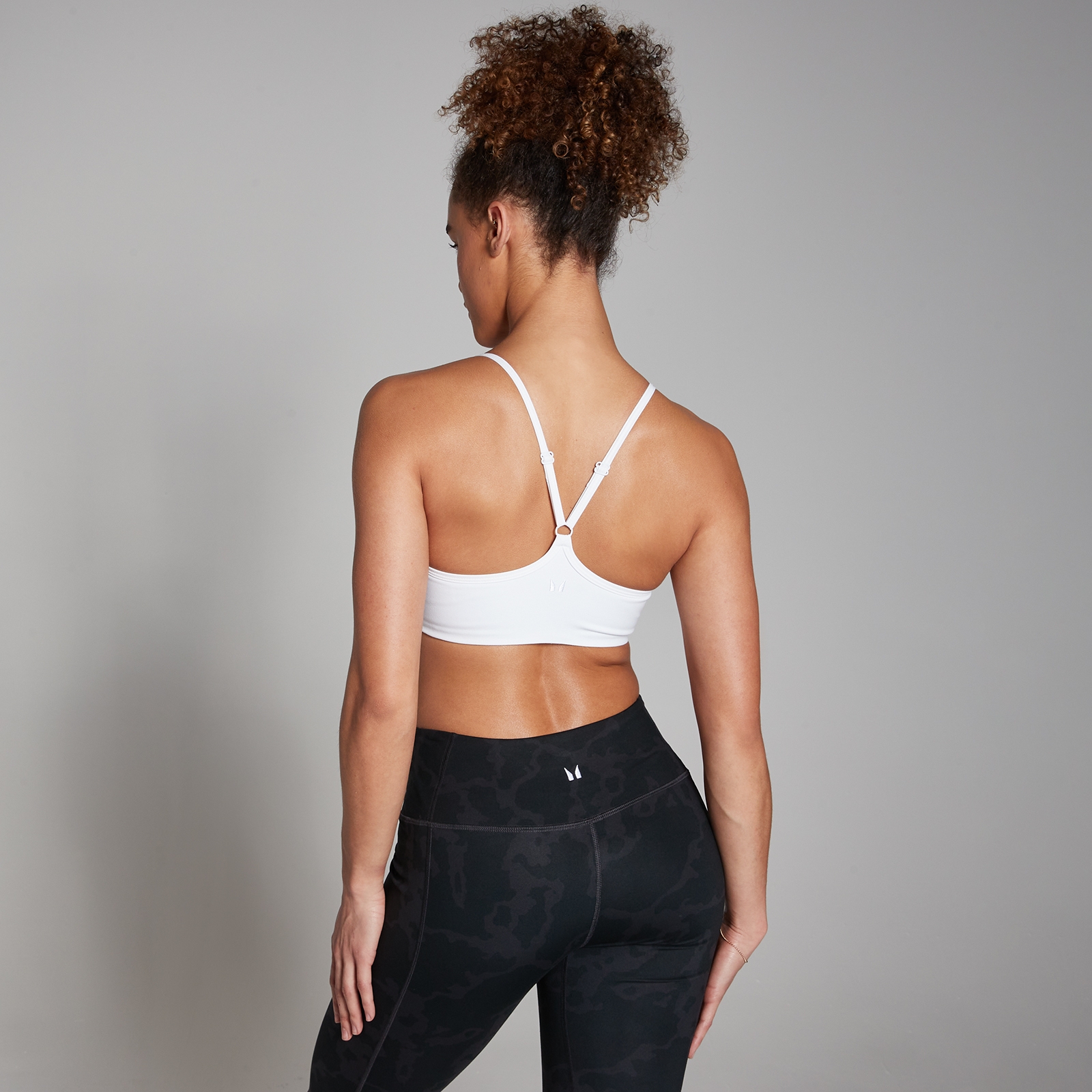 Dámske Športové Podprsenky | Oblečenie Do Posilňovne | MYPROTEIN ...