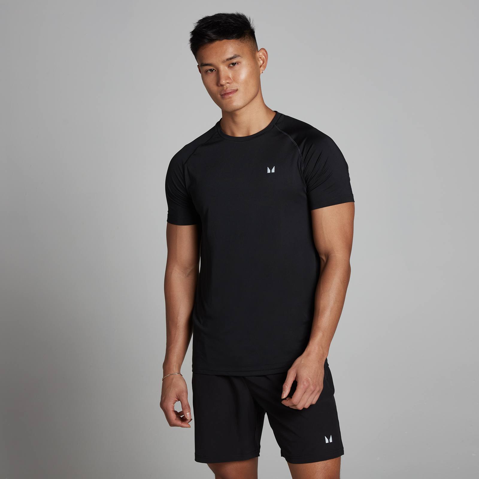 MP Men's Performance Short Sleeve T-Shirt - Navy Marl | Myprotein UK