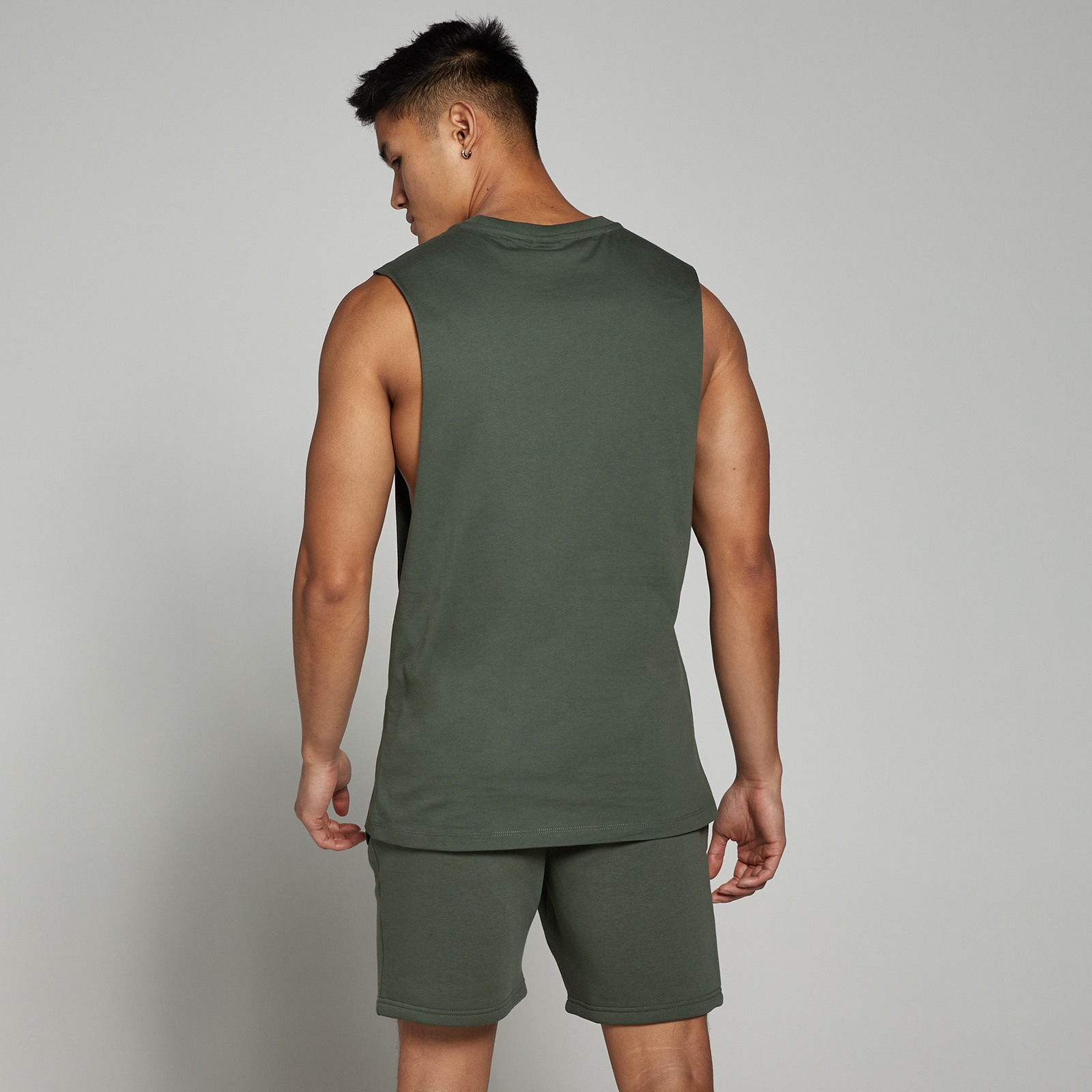 MP Men's Rest Day Drop Armhole Tank Top - Coffee | MYPROTEIN™