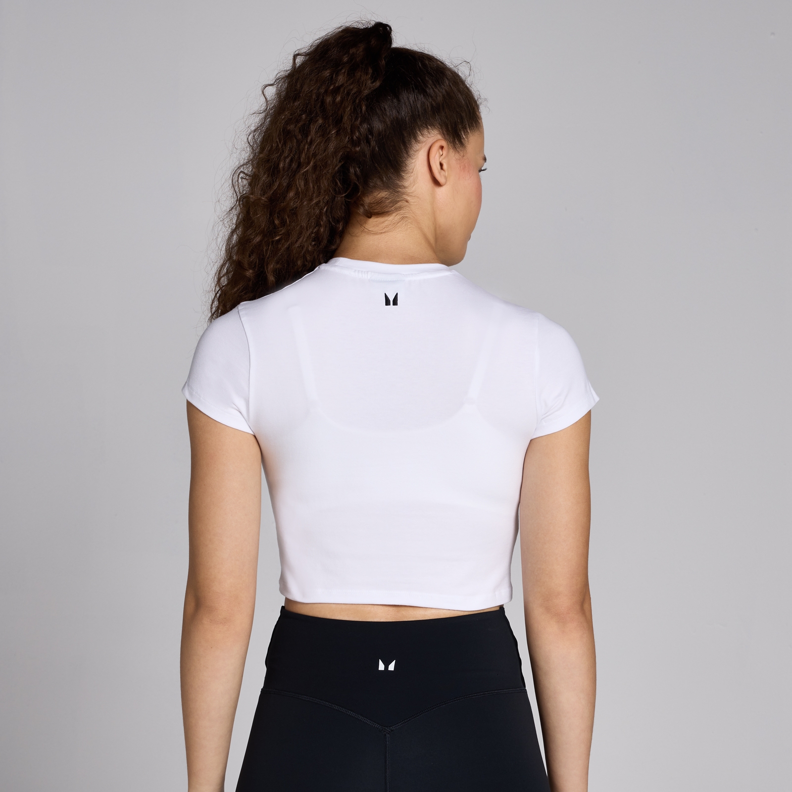 Women's Gym Crop Tops | Lightweight & Breathable | Myprotein