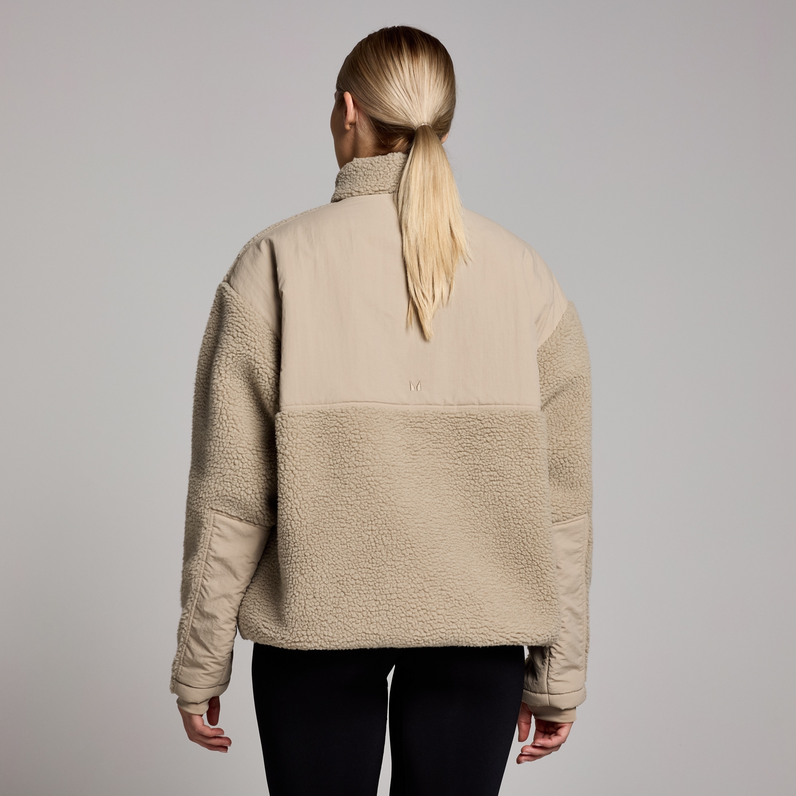 Women's Gym Jackets | Zip-Up Gym Jacket & Gilets | Myprotein