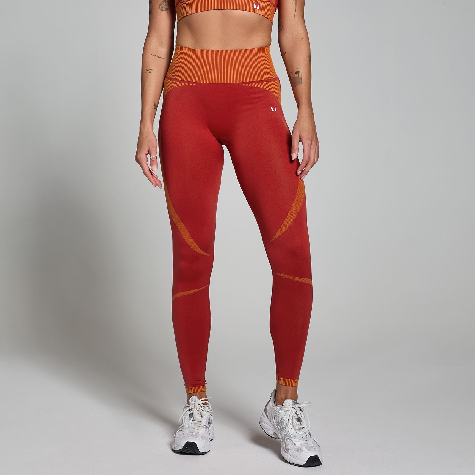 Women's Red Gym Leggings | Gym Clothing | MYPROTEIN™