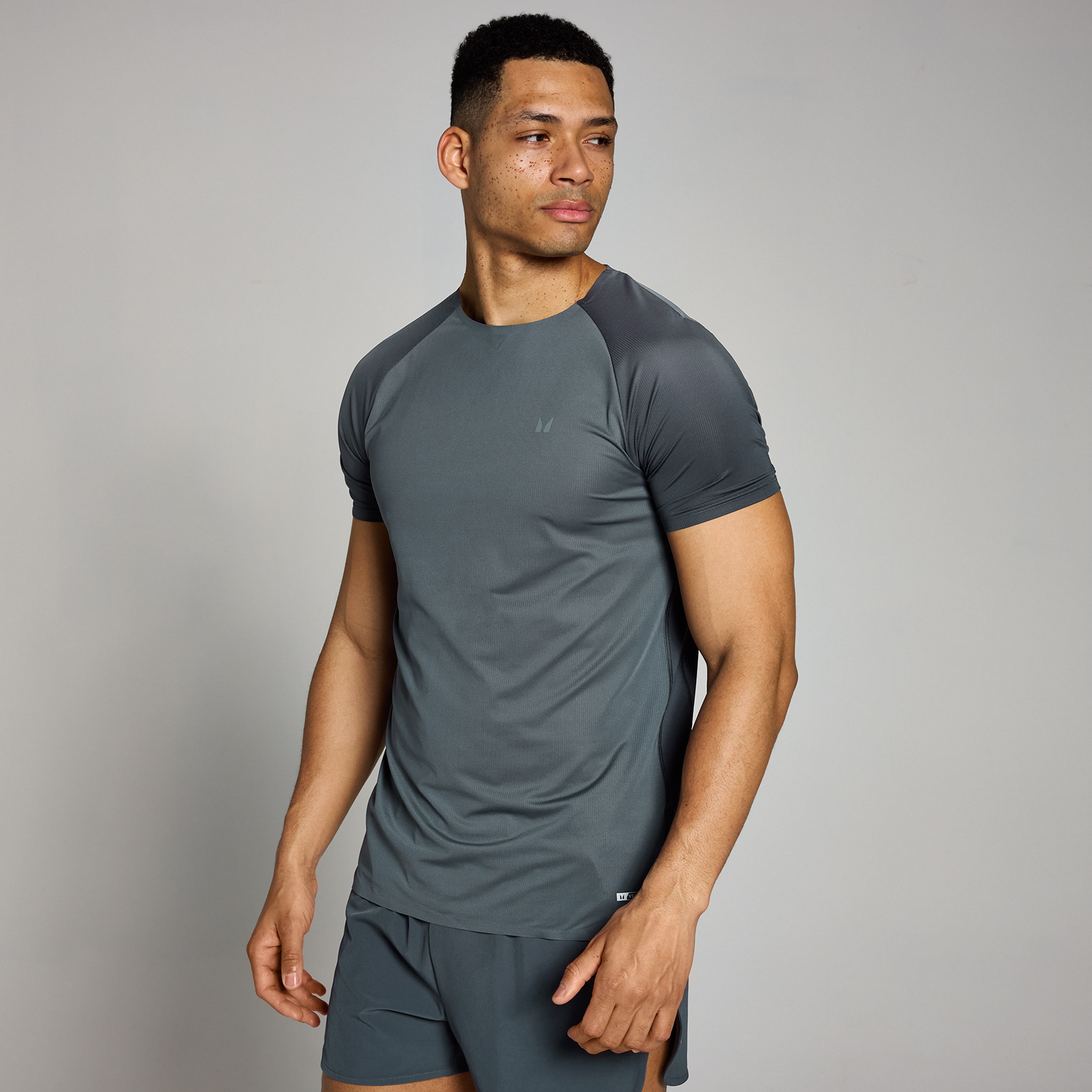 MP Men's Velocity Ultra Mesh T-Shirt - Dark Grey | Myprotein UK