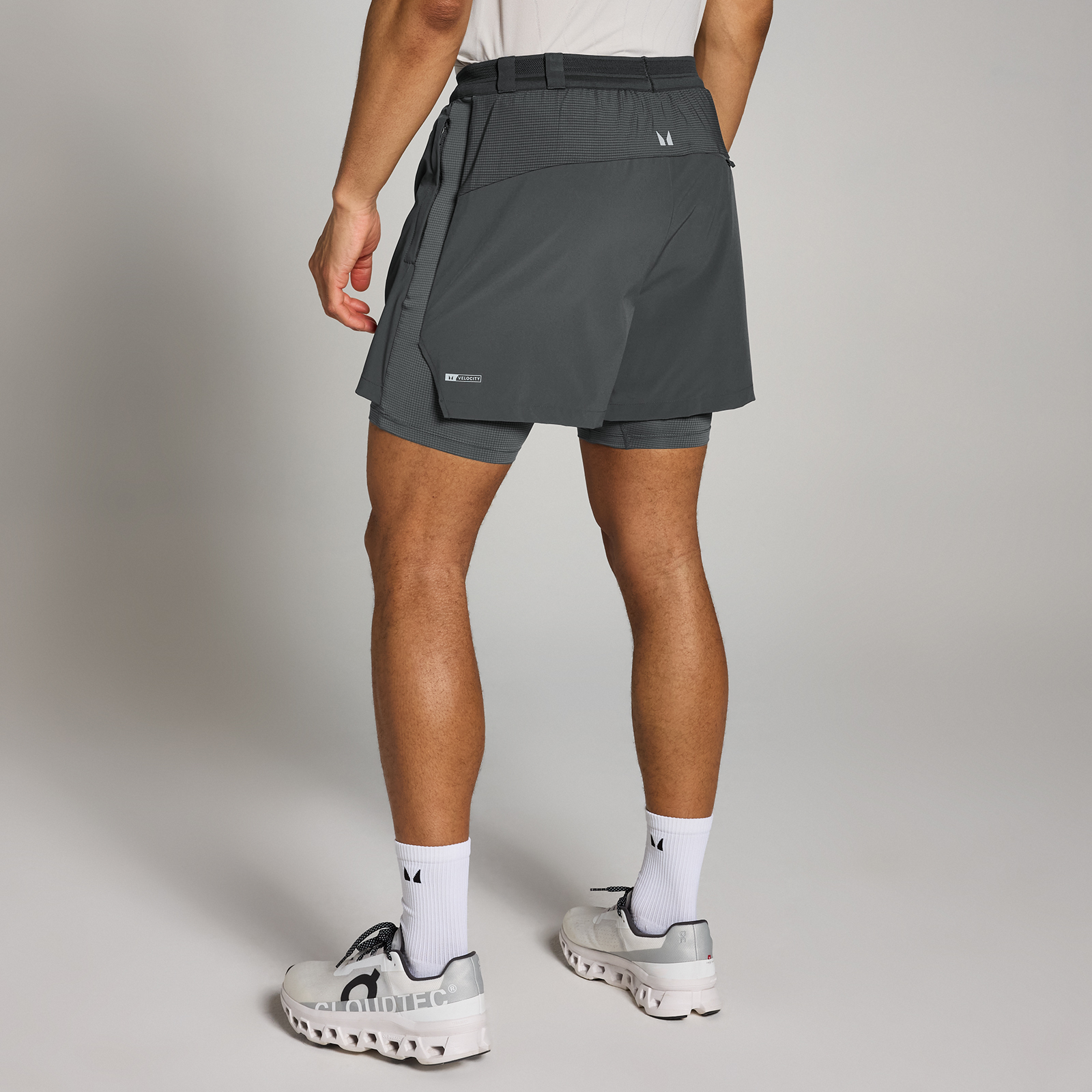 MP Men's Velocity Ultra Light Weight Jacket - Dark Grey | Myprotein