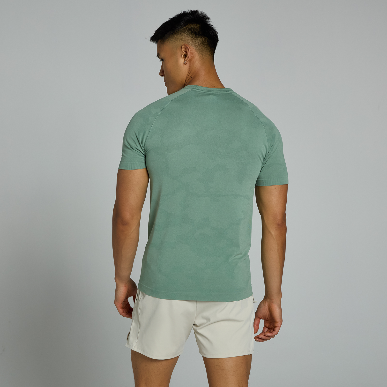 MP Men's Tempo Pillar Graphic Seamless Top - Aqua Teal | MYPROTEIN™