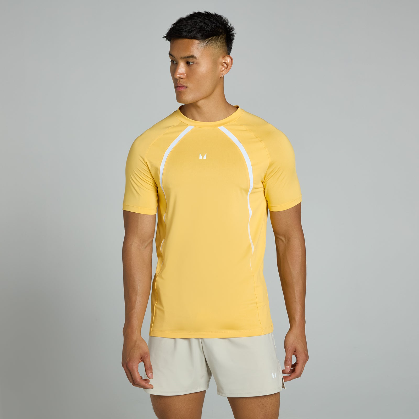 MP Men's Tempo Panel T-Shirt - Pale Green | Myprotein UK