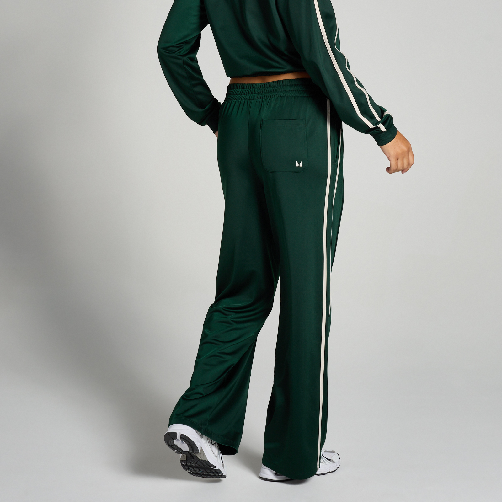 Chaqueta deportiva de tricot para mujer de MP- Negro/blanco | MYPROTEIN™