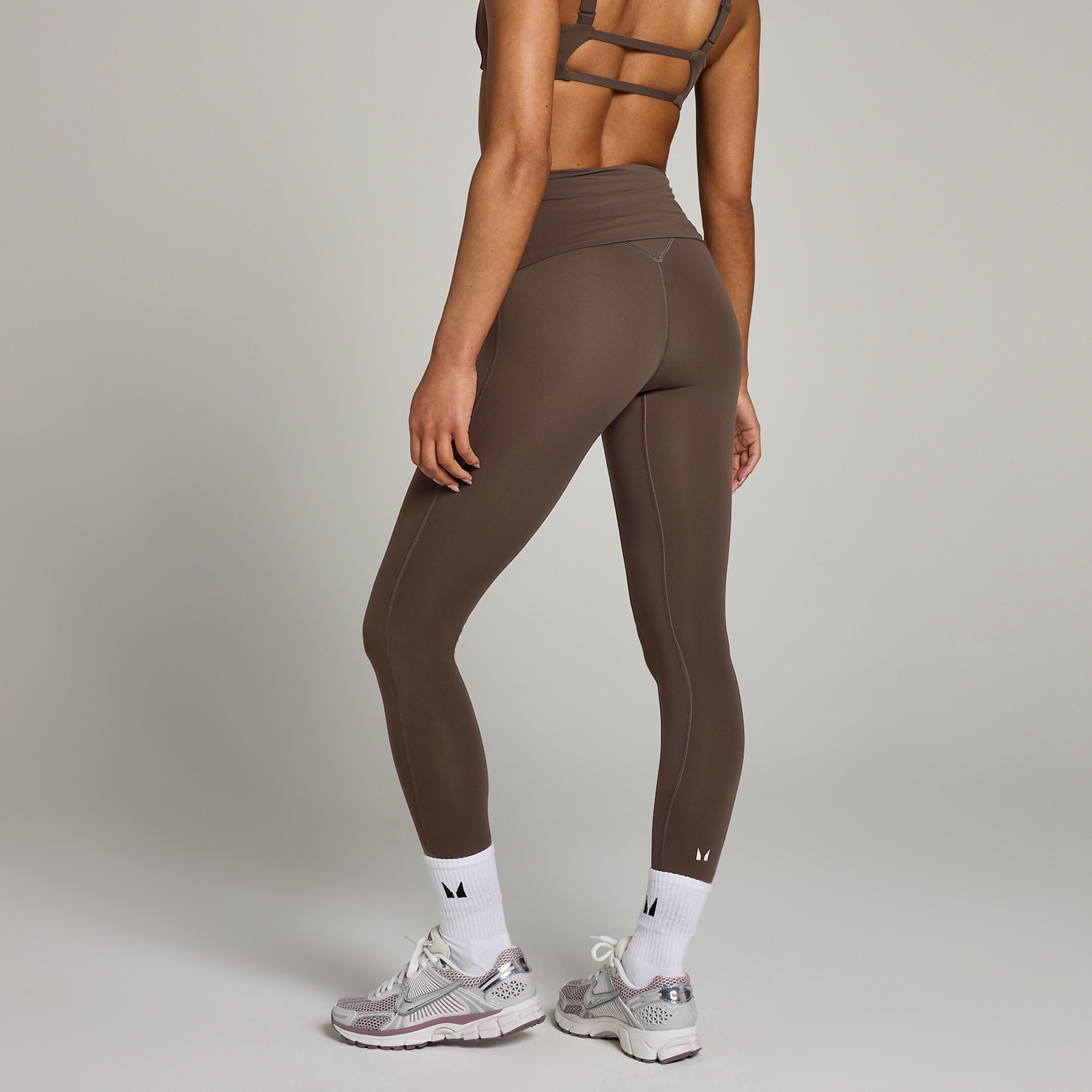 MP Women's Studio Fold Over Short - Chocolate | MYPROTEIN™