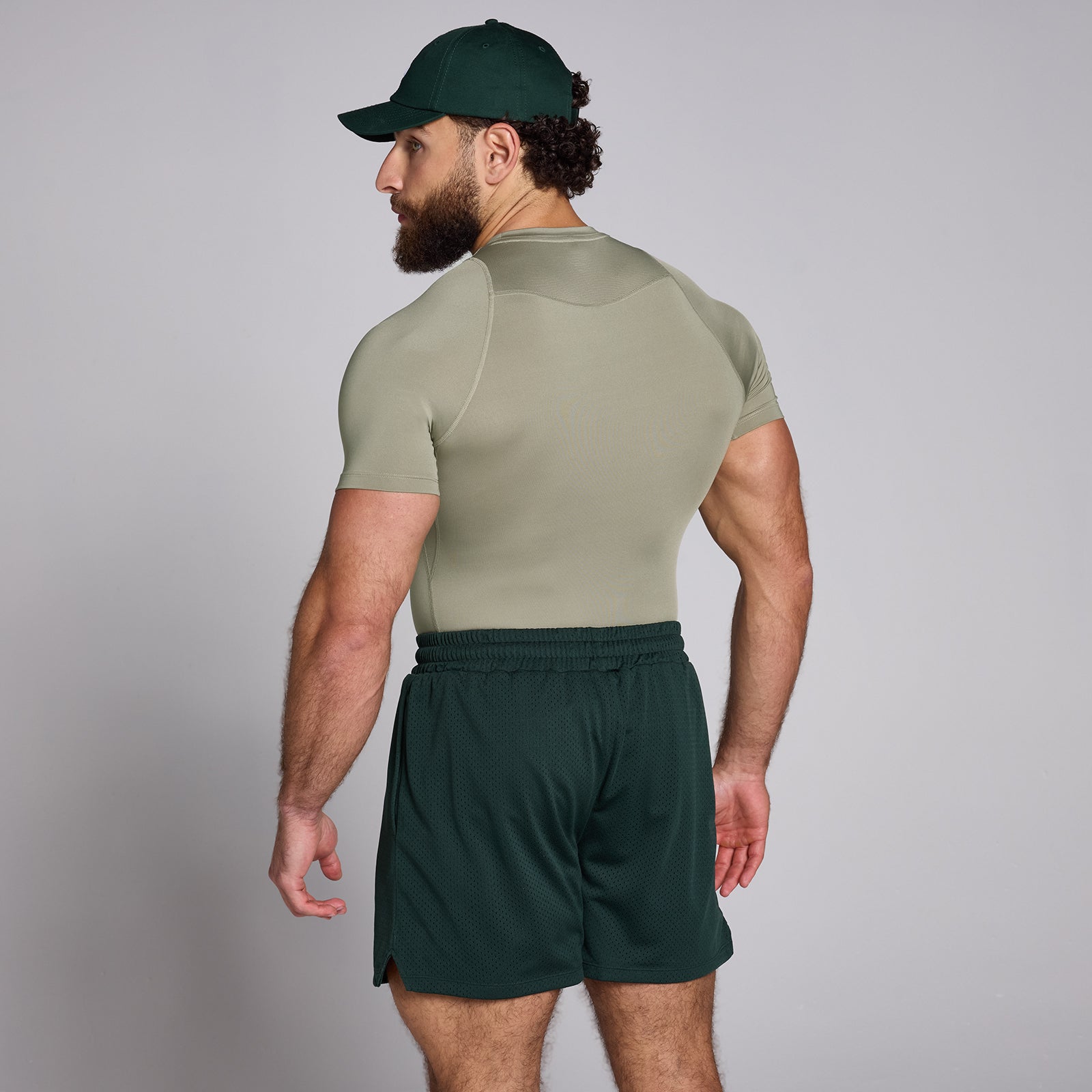 Men's Base Layer | Compression Shirt & Tops | Myprotein UK