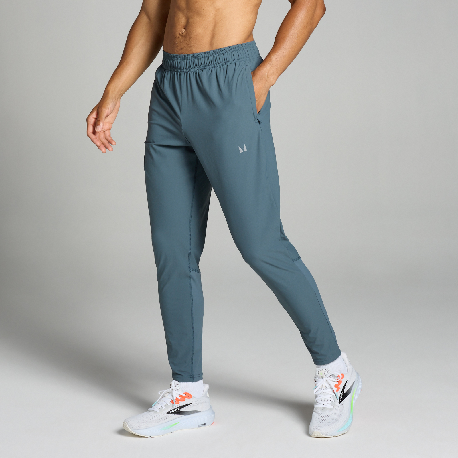 MP Men's Velocity Two Toned Jacket - Dark Slate | Myprotein UK