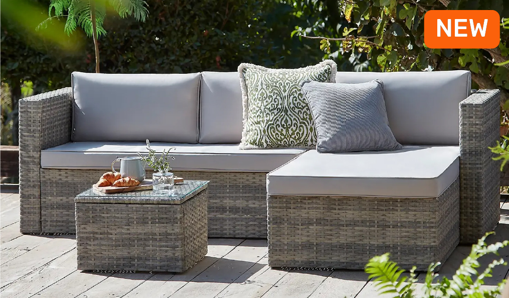 Garden Furniture And Accessories at Loren Bona blog